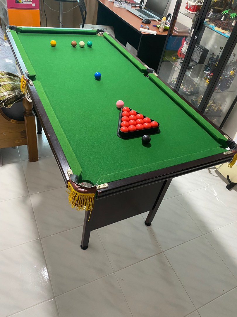 Foldable Billiard Pool Table with Snooker Balls, Sports Equipment ...