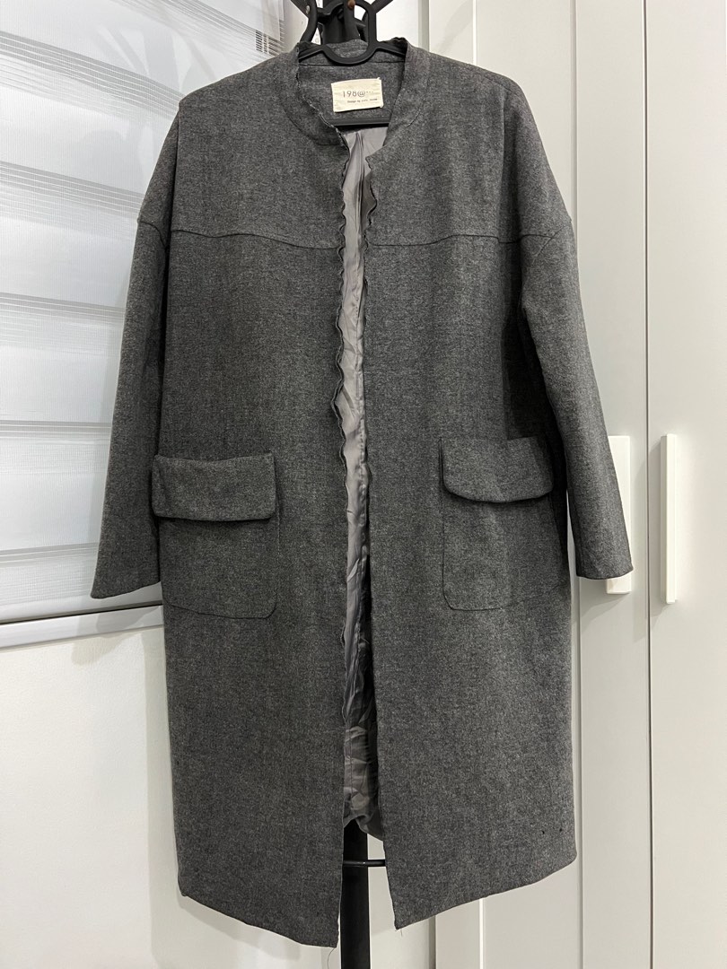 Gray lightweight wool coat, Women's Fashion, Coats, Jackets and ...