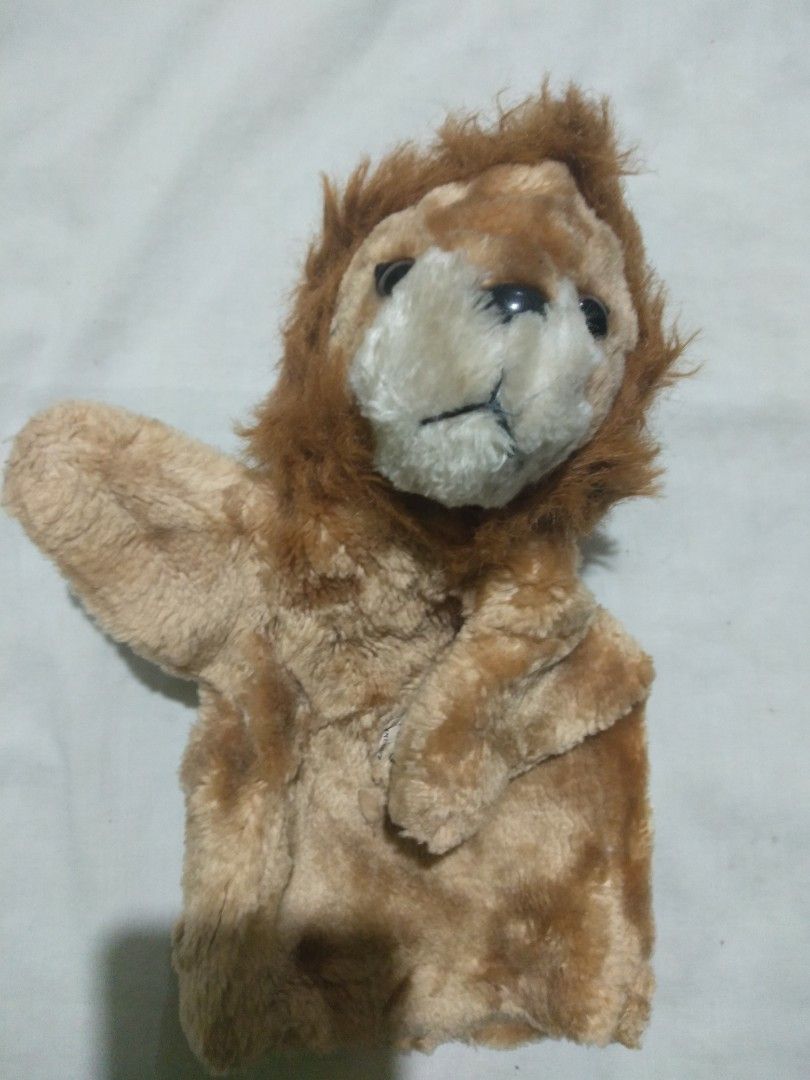 HAND PUPPET Lion, Hobbies & Toys, Toys & Games on Carousell