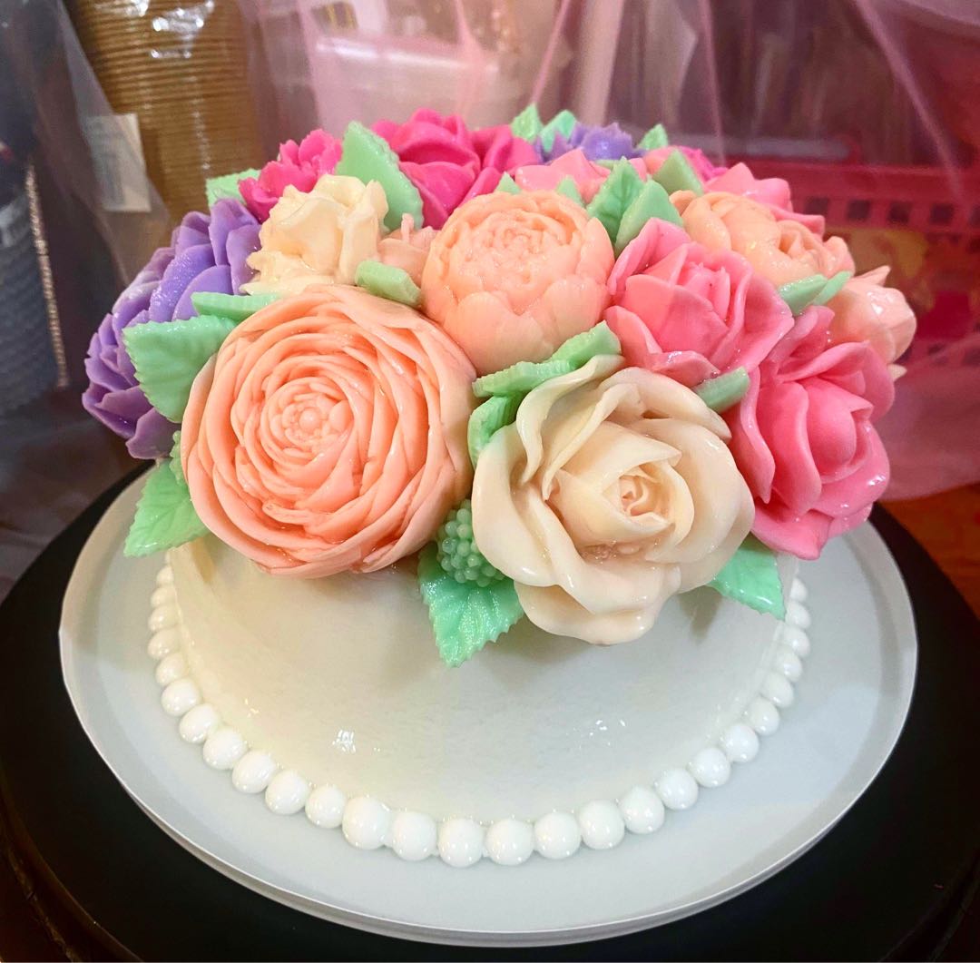 Happy birthday jelly cake flowers, Food & Drinks, Homemade Bakes on ...
