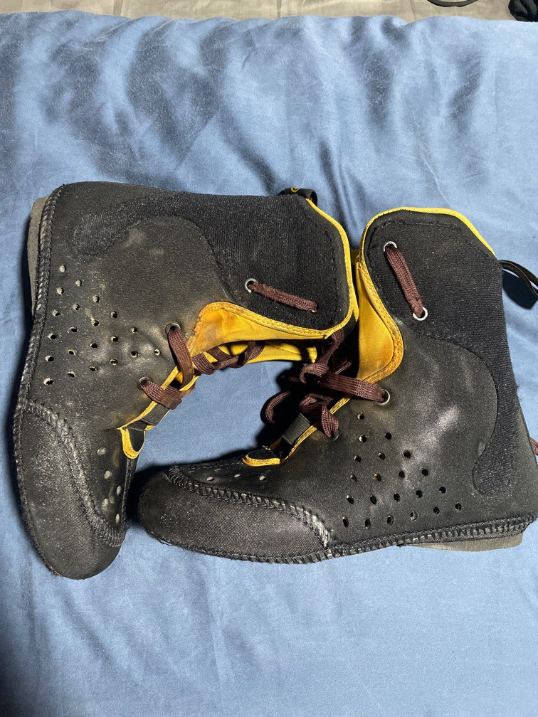 Intuition Liners V2, Men's Fashion, Footwear, Boots on Carousell