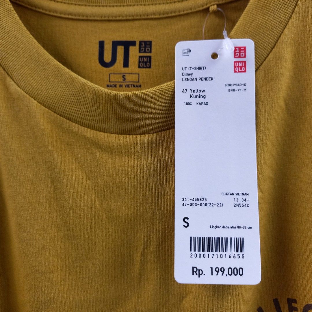 Kaos UT Uniqlo Disney Pluto Baru Asli Original, Fesyen Pria, Pakaian , Atasan di Carousell