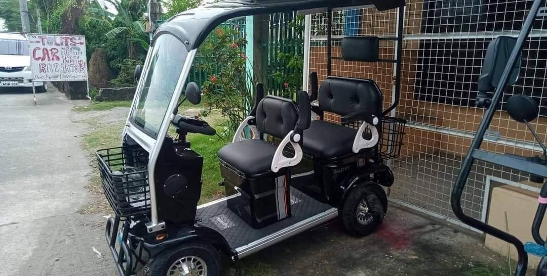 KRATOS SUPER 006 GOLF CAR 4-WHEELS FAMILY SIZE ELECTRIC VEHICLE, Sports ...