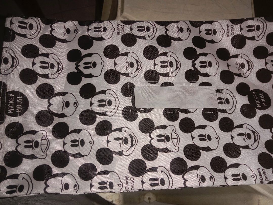 Lagayan Ng tissue, Women's Fashion, Bags & Wallets, Purses & Pouches on ...