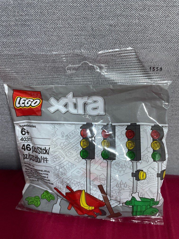 Lego Xtra City Town Accessories (40311) Street Traffic Lights Polybag ...