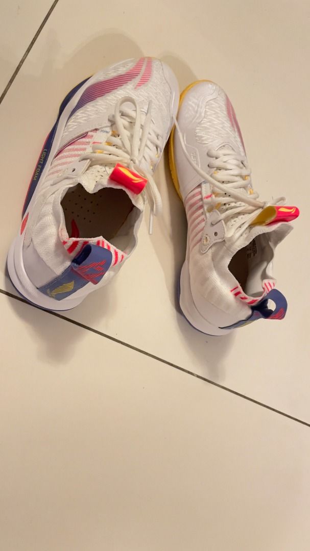 LI-NING DAGGER IV BADMINTON SHOES - AYAR002, Men's Fashion, Footwear ...