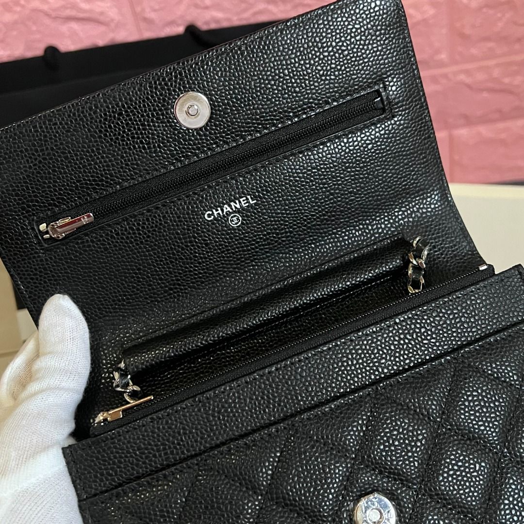 Microchip Chanel WOC Caviar SHW, Luxury, Bags & Wallets on Carousell