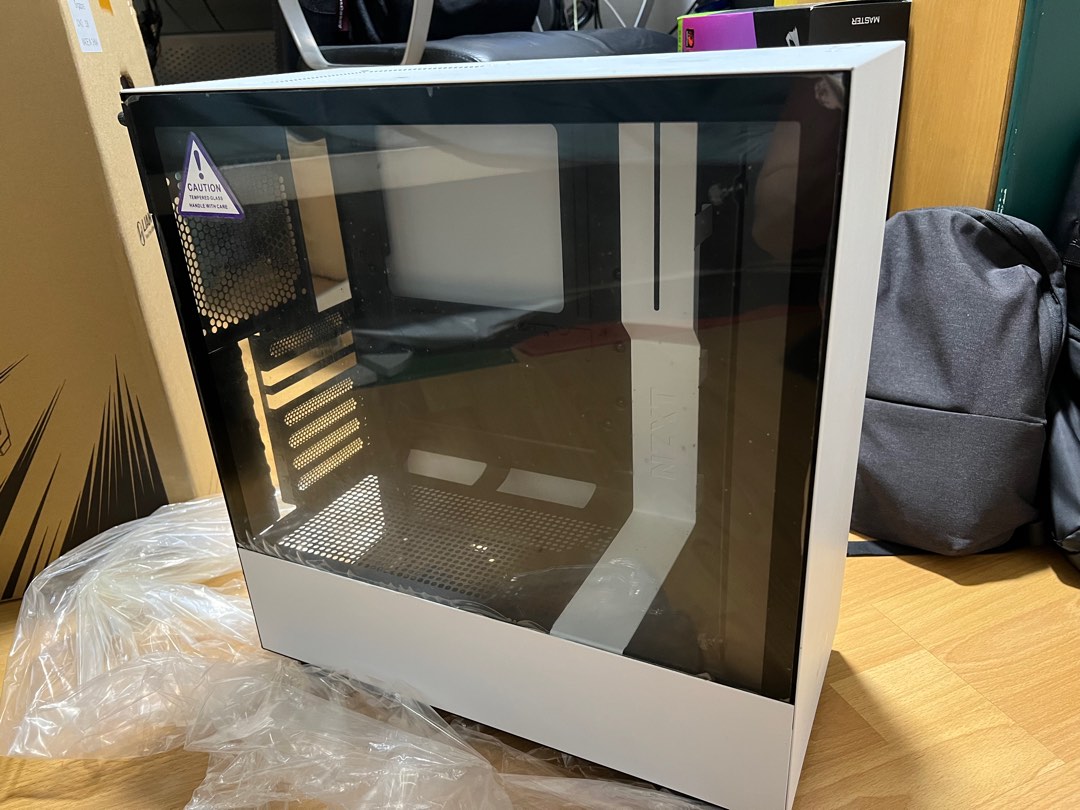 Nzxt h510 case, Computers & Tech, Parts & Accessories, Computer Parts ...