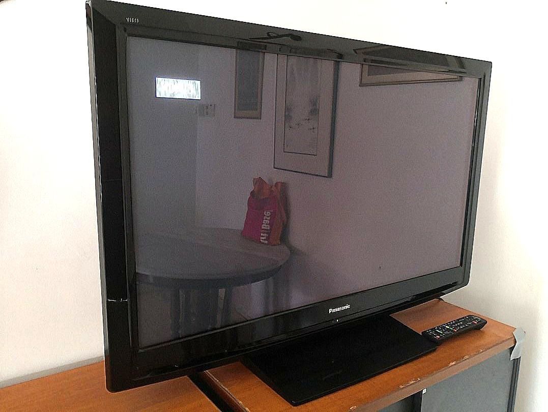 Panasonic plasma TV 42 inch, TV & Home Appliances, TV & Entertainment ...