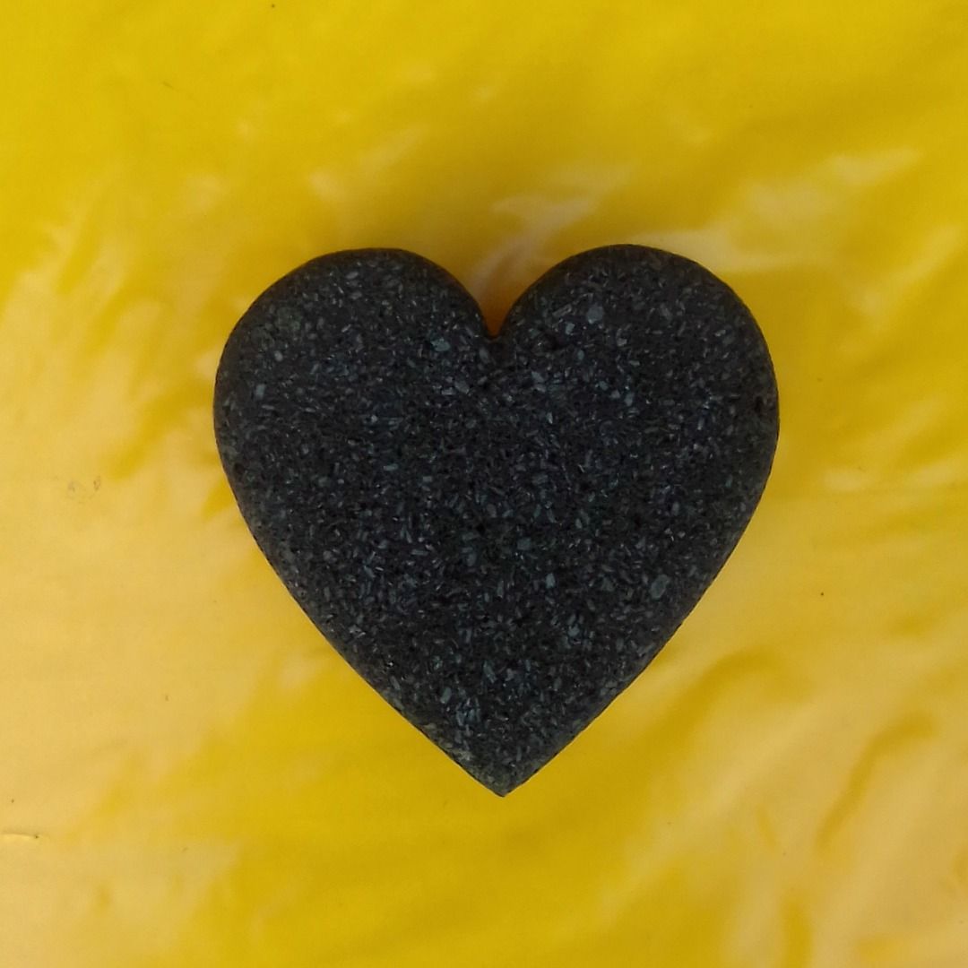 PANGHILOD GAWANG MAYON VOLCANO ROCK LAVA ROCK, Beauty & Personal Care ...