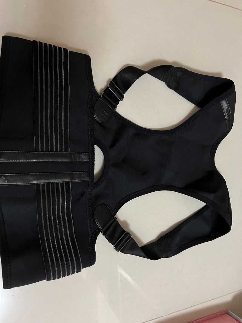 Posture vest, Beauty & Personal Care, Bath & Body, Body Care on Carousell