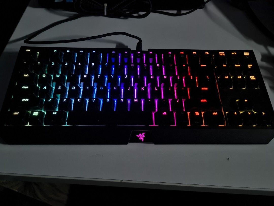 Razer Blackwidow V2 TE Chroma tournament editin gaming keyboard ...
