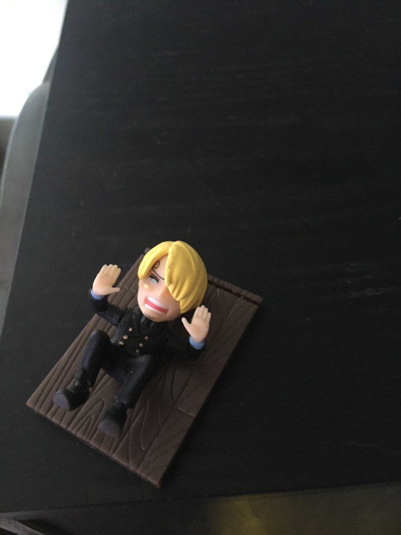 Sanji One Piece mini figurine, Hobbies & Toys, Memorabilia ...