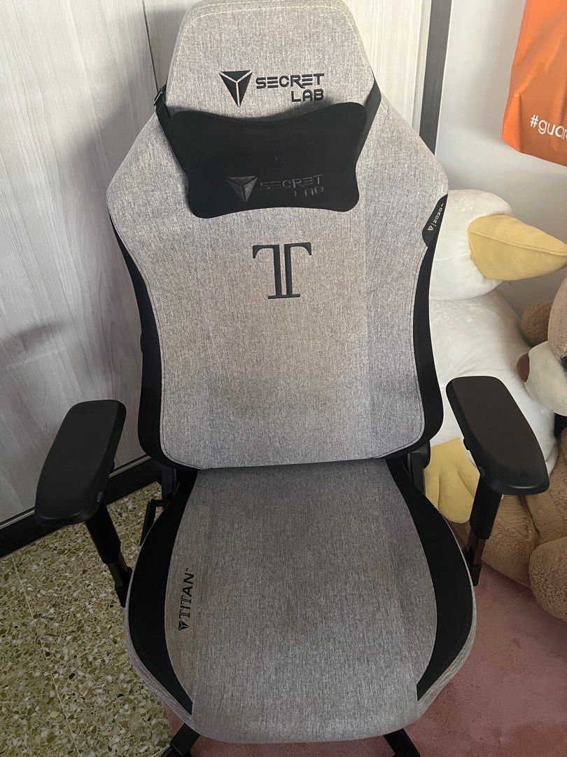 Secretlab Titan XL 2020 Softweave Cookies and Cream, Furniture & Home ...