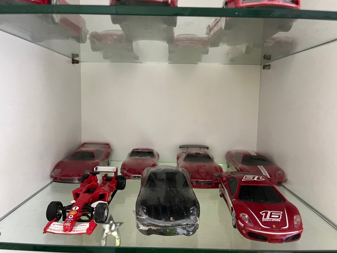 Shell Ferrari set, Hobbies & Toys, Toys & Games on Carousell