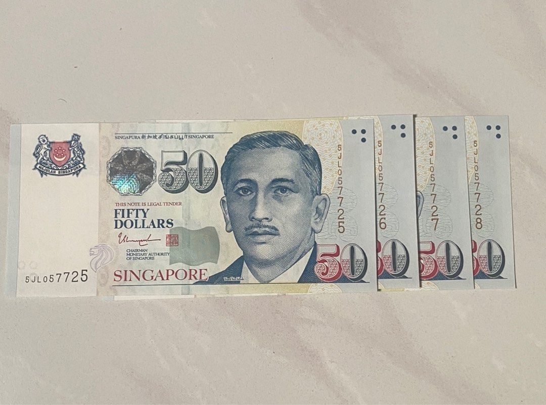Singapore 50 dollar notes running sequence, Hobbies & Toys, Memorabilia ...