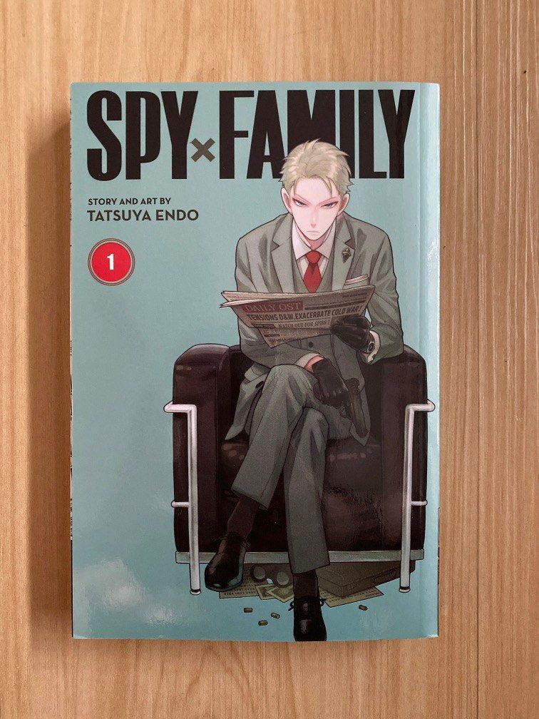 spy family vol.1, Hobbies & Toys, Books & Magazines, Comics & Manga on Carousell