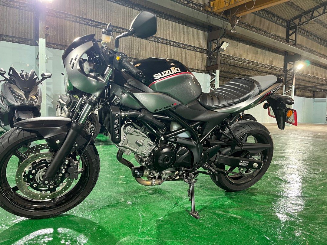 SUZUKI SV650XA, 機車, 重機在旋轉拍賣