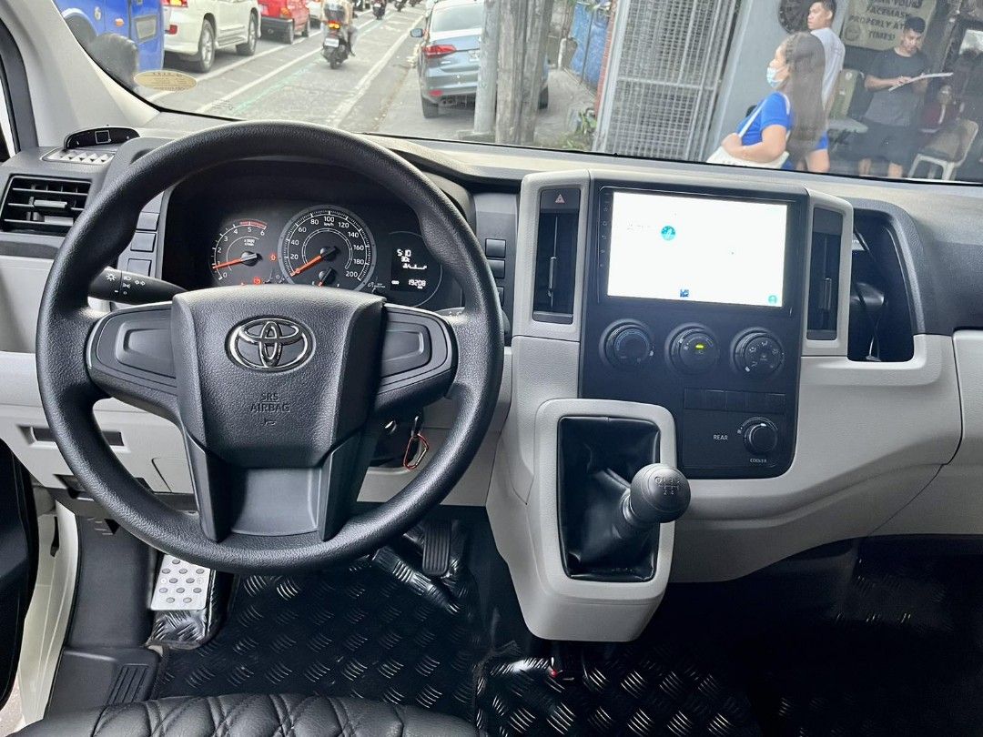 Toyota Hiace Commuter Auto, Cars for Sale, Used Cars on Carousell