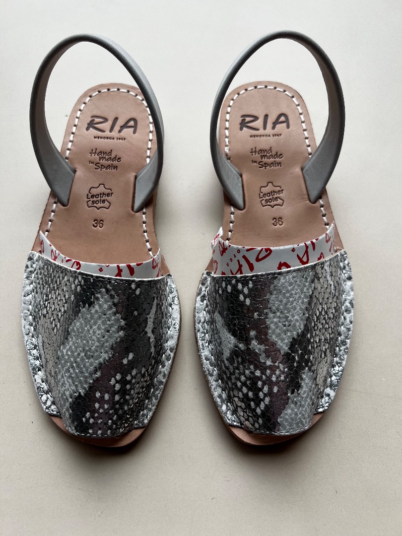 Traditional women's RIA Menorcan sandals, Women's Fashion, Footwear ...