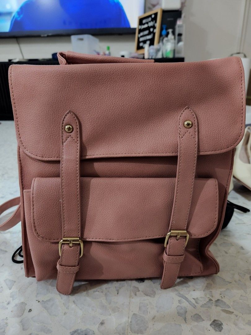 Typo backpack (pink), Women's Fashion, Bags & Wallets, Backpacks on ...