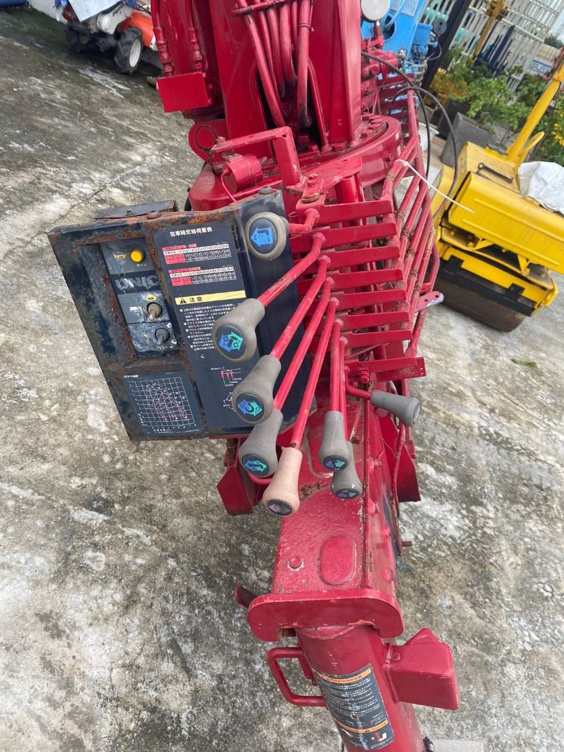 UNIC BOOM 2.6 TONS, Commercial & Industrial, Industrial Equipment on ...