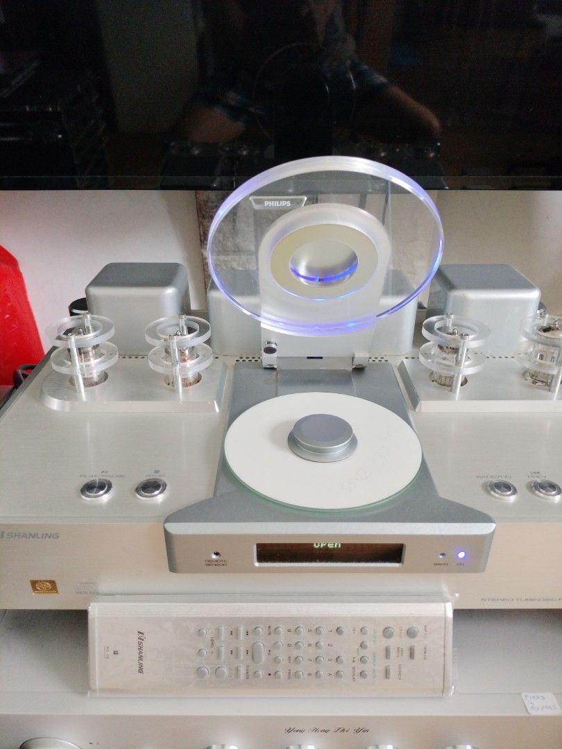 Vacuum tubes Audiophile CD player, Audio, Other Audio Equipment on ...