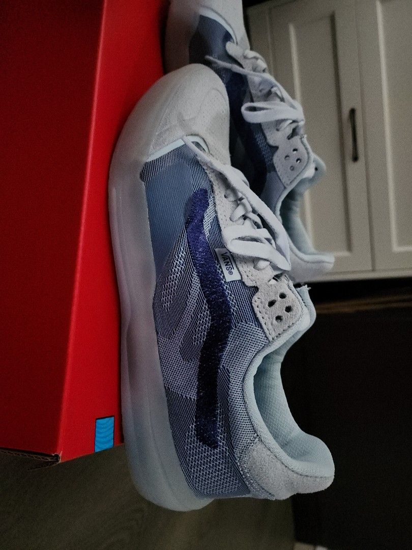 Vans Translucent EVDNT Ultimatewaffle, Men's Fashion, Footwear ...