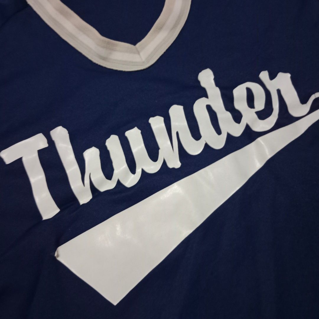 Wilson baseball jersey, Men's Fashion, Activewear on Carousell