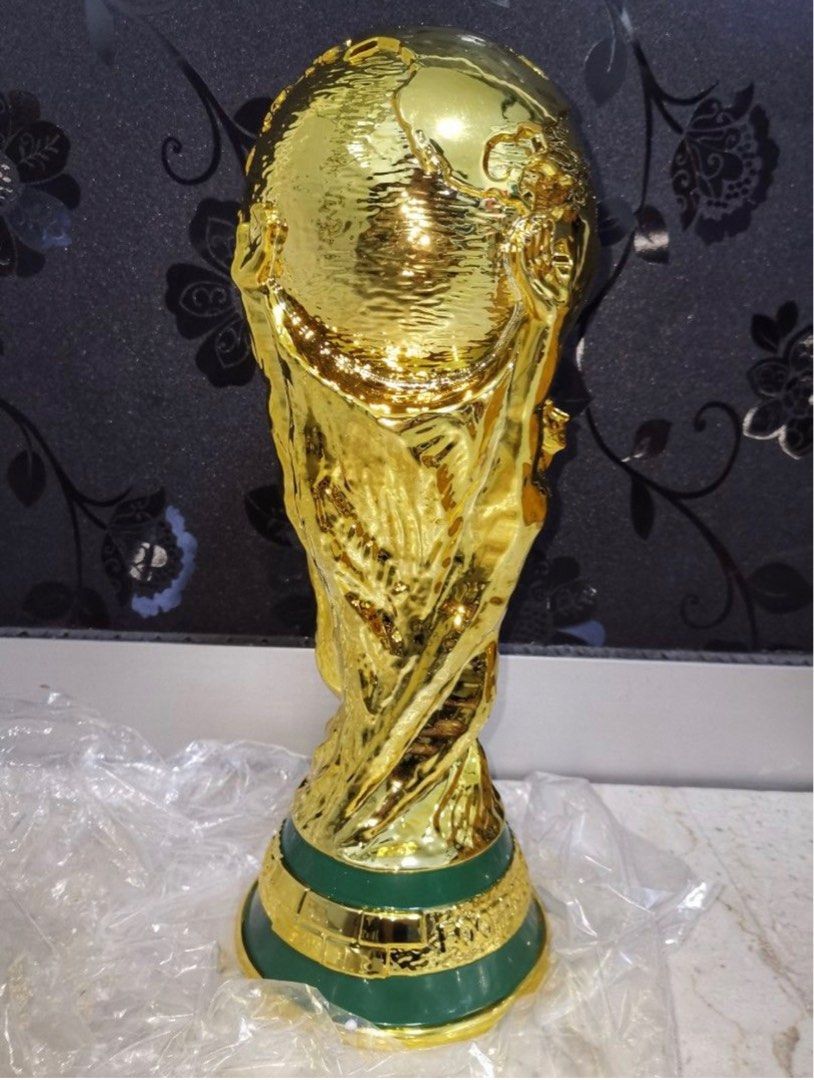 World Cup Trophy (Original size & weight), Hobbies & Toys, Memorabilia ...