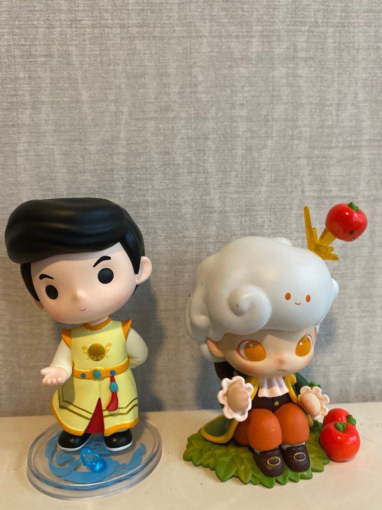 [WTS] popmart disney princess and DIMOO time roaming one, Hobbies ...