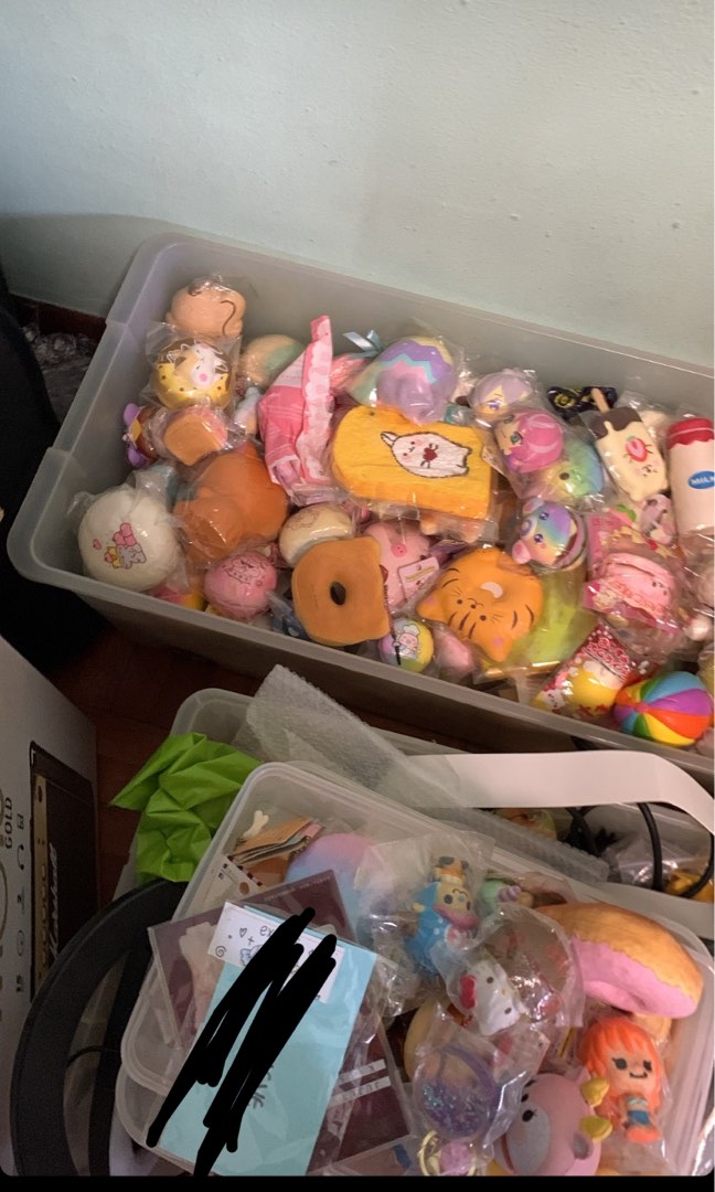 WTS Squishy grab bags clearance ( ibloom , buns , marshmelli , puni ...