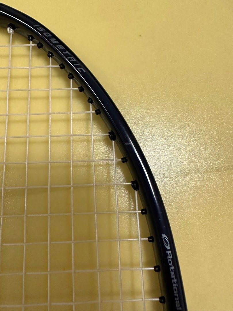 Yonex Astrox 100zz 舊色 4ug6 SP版, 運動產品, 運動與體育, 運動與體育 - 球拍和球類運動 - Carousell