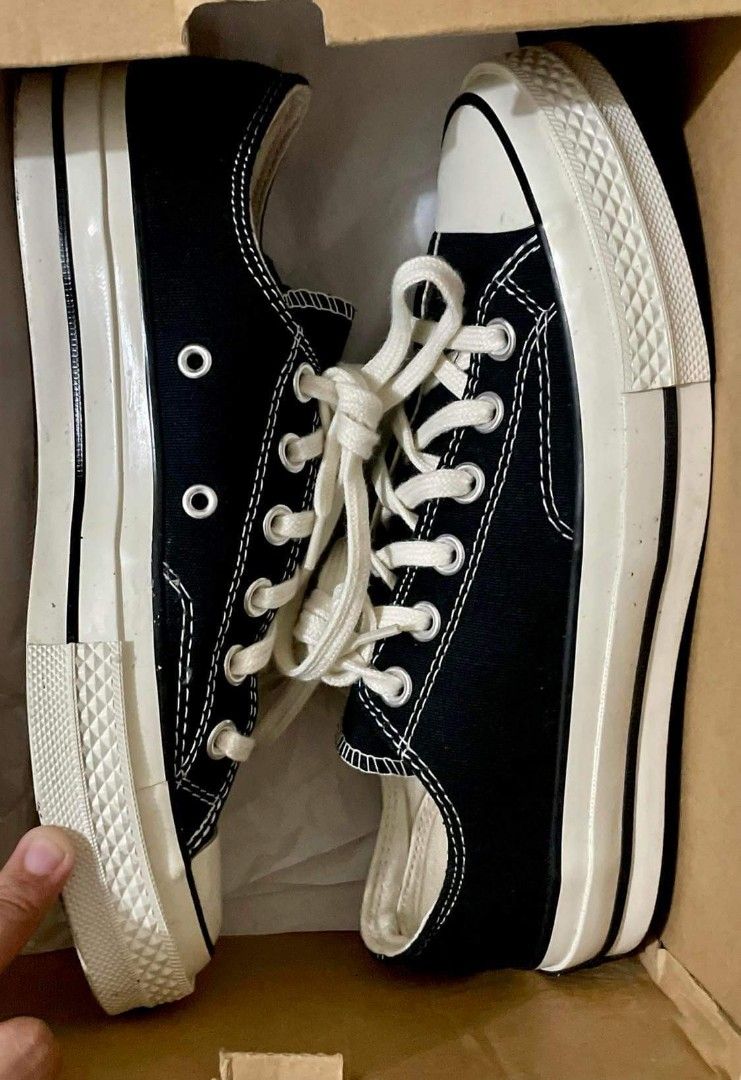 70's Chuck Taylor low-cut, Women's Fashion, Footwear, Sneakers on Carousell