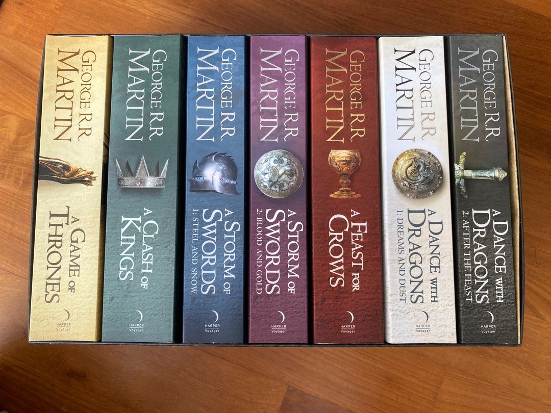 a song of ice and fire book set, Hobbies & Toys, Books & Magazines ...