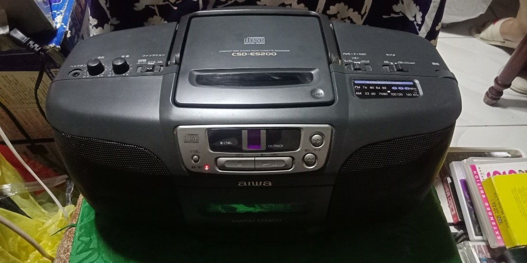 Aiwa "CSD-ES200" CD Stereo Radio Cassette Recorder, Audio, Portable Music Players on Carousell