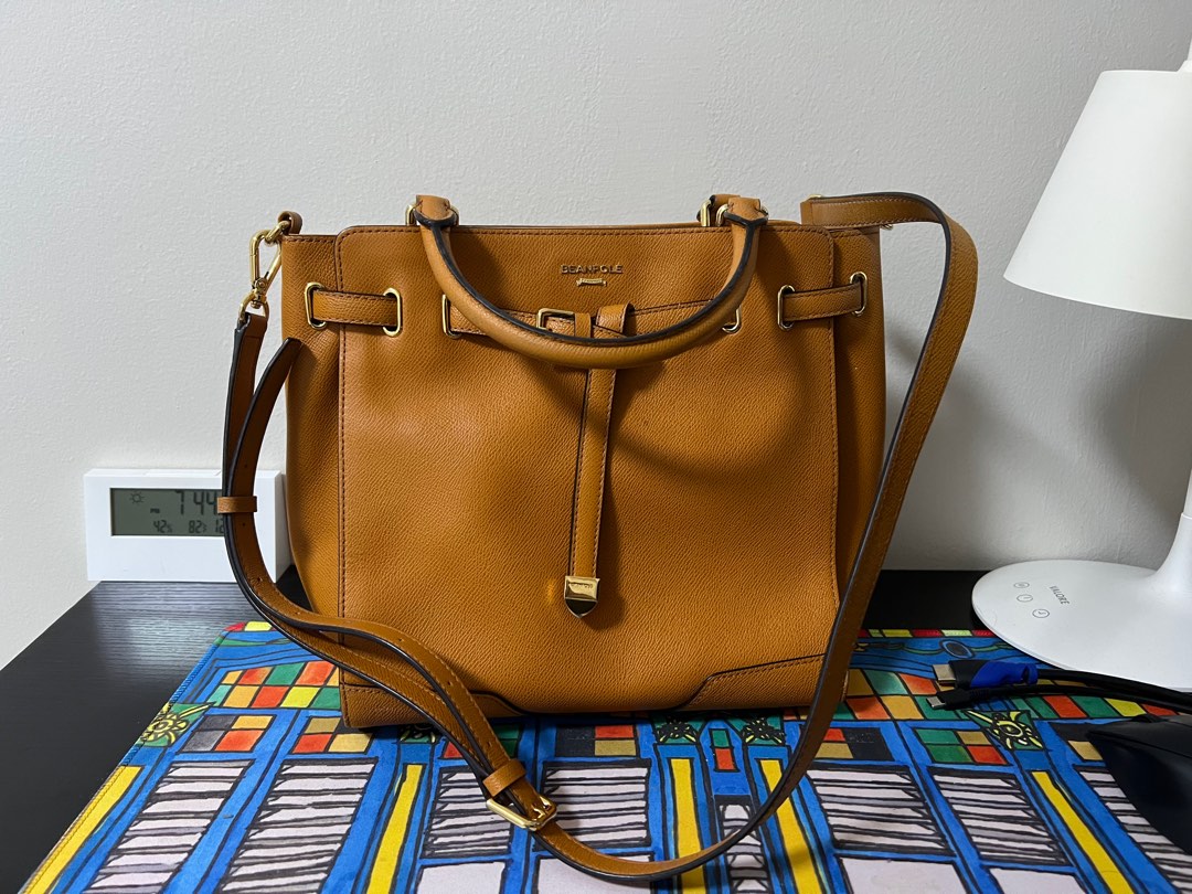 Beanpole Bag, Women's Fashion, Bags & Wallets, Cross-body Bags on Carousell