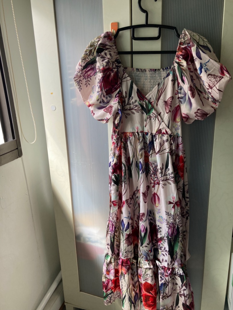 Beautiful New Dress, Women's Fashion, Dresses & Sets, Evening dresses ...