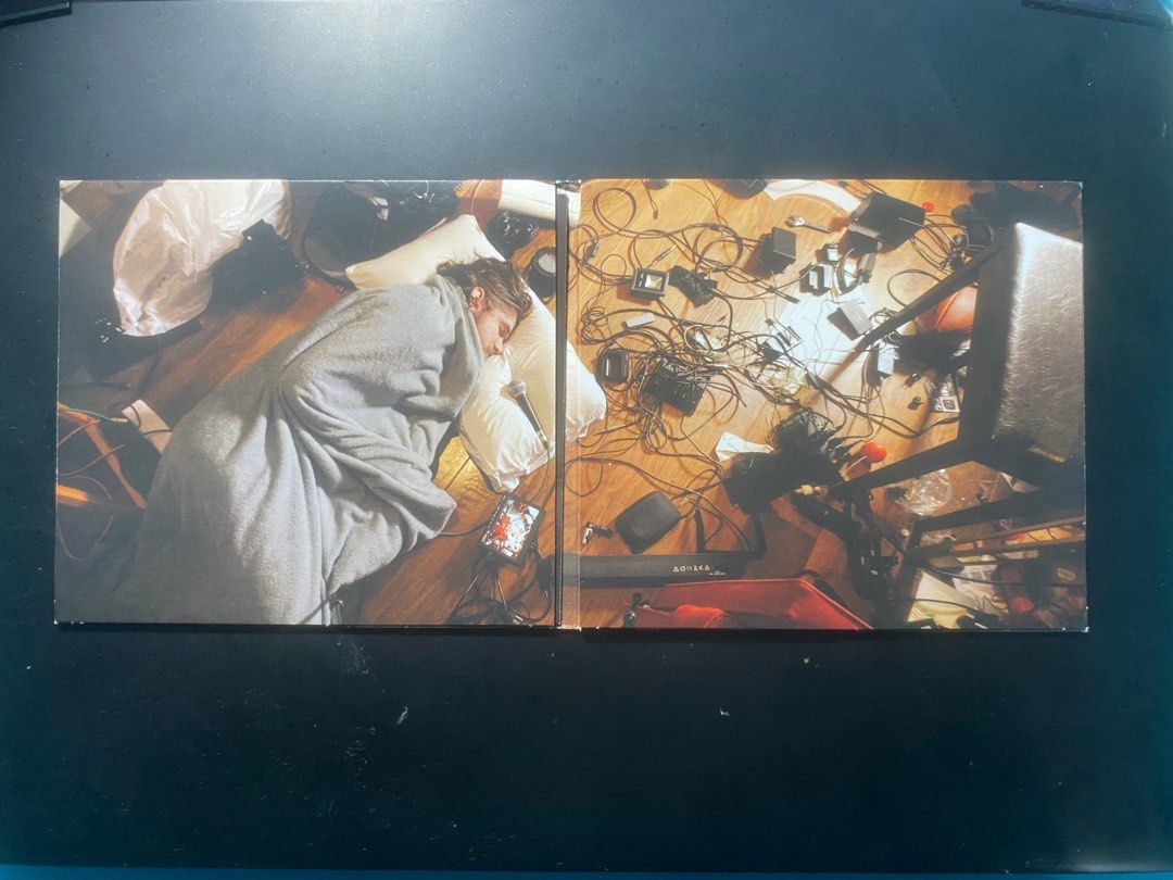 Bo Burnham - Inside (The Songs) CD, Hobbies & Toys, Music & Media, CDs ...