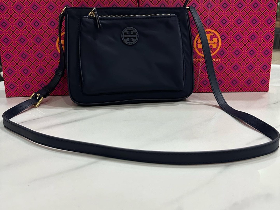 Brand new Tory Burch swing pack, Luxury, Bags & Wallets on Carousell