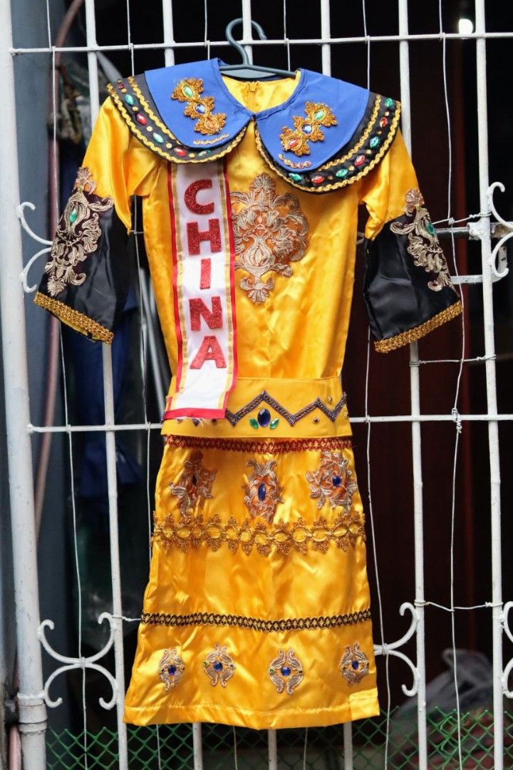 Chinese emperor costume, Babies & Kids, Babies & Kids Fashion on Carousell