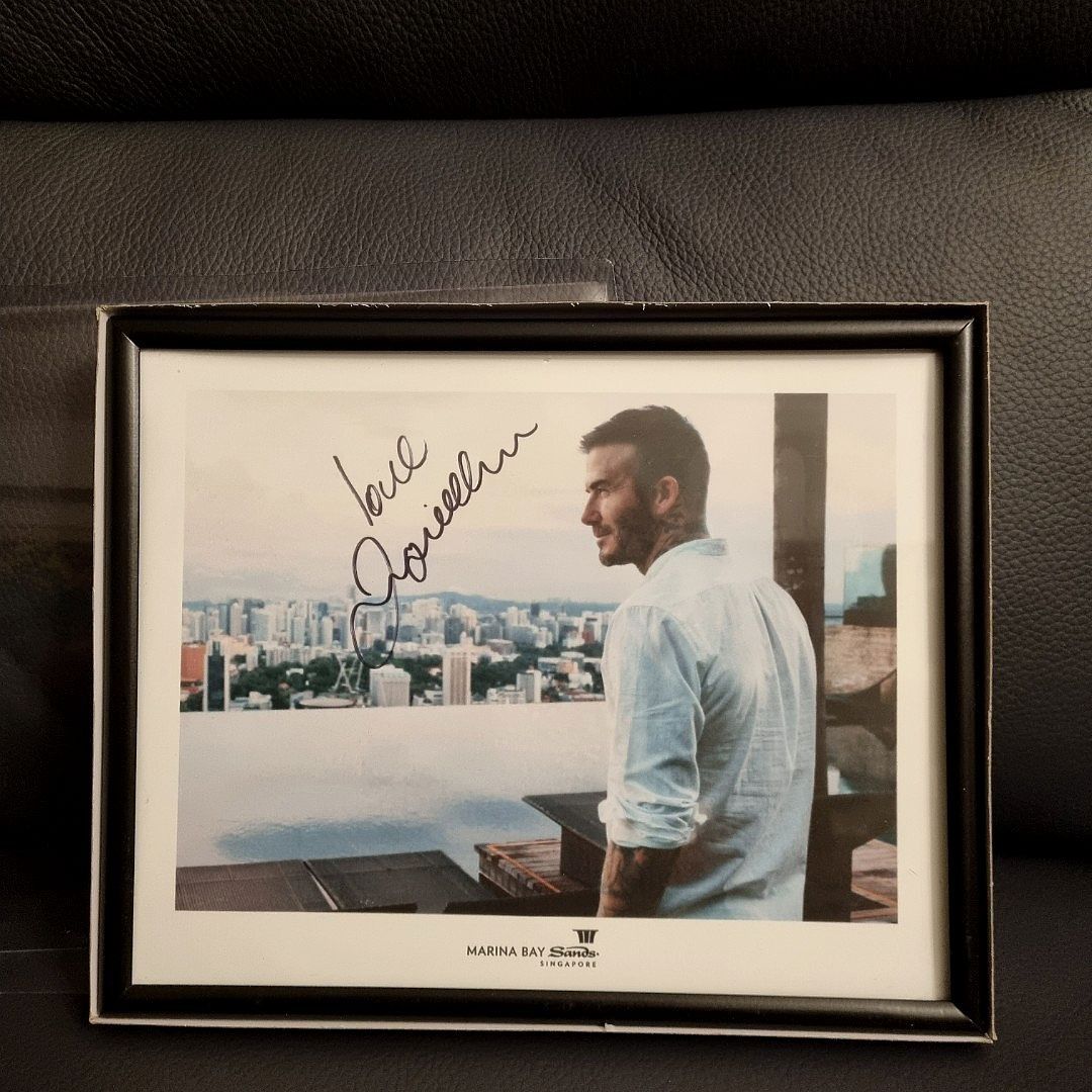 David Beckham Signed Autograph Framed 10x8 Photo, Hobbies & Toys ...