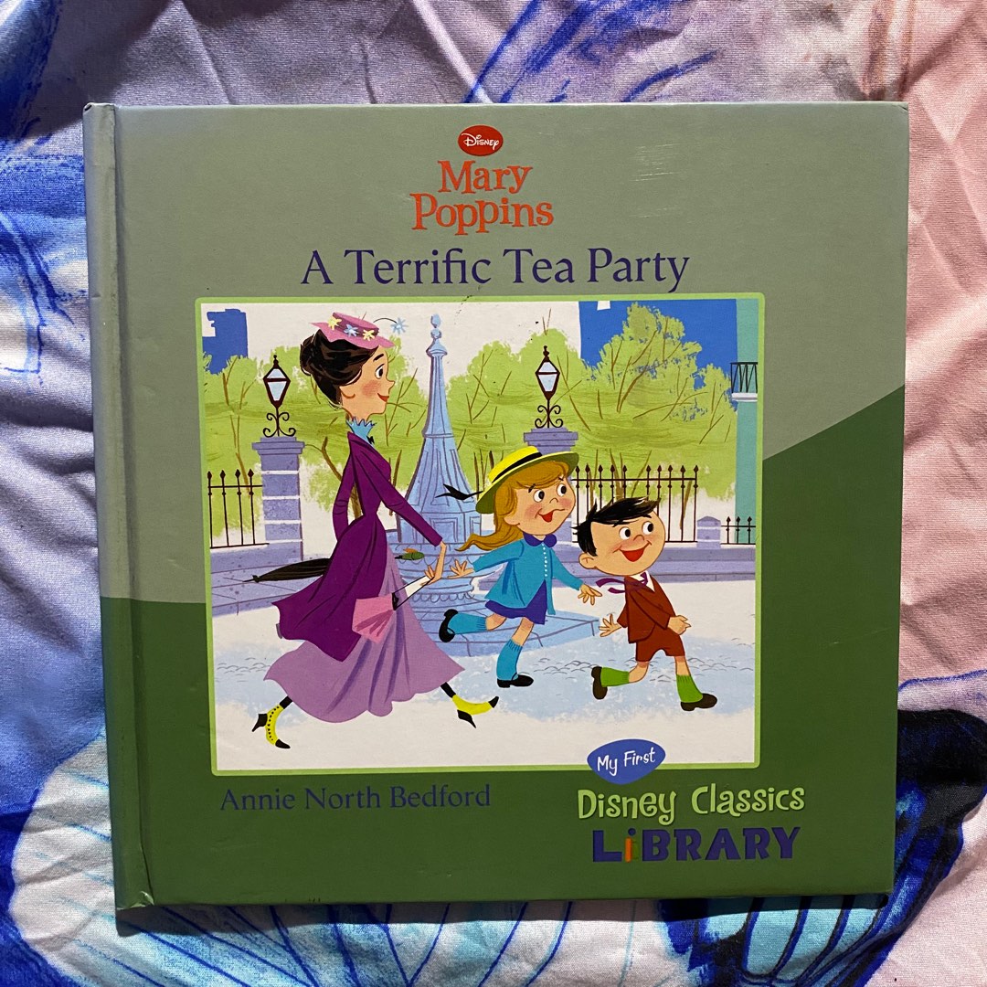 Disney Mary Poppins Story Book, Hobbies & Toys, Books & Magazines ...