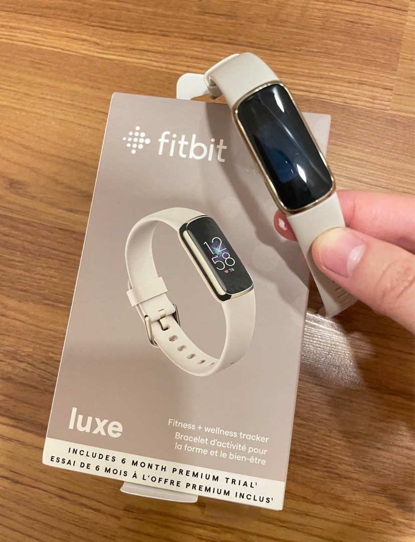 Fitbit Luxe Smartwatch, Mobile Phones & Gadgets, Wearables & Smart ...