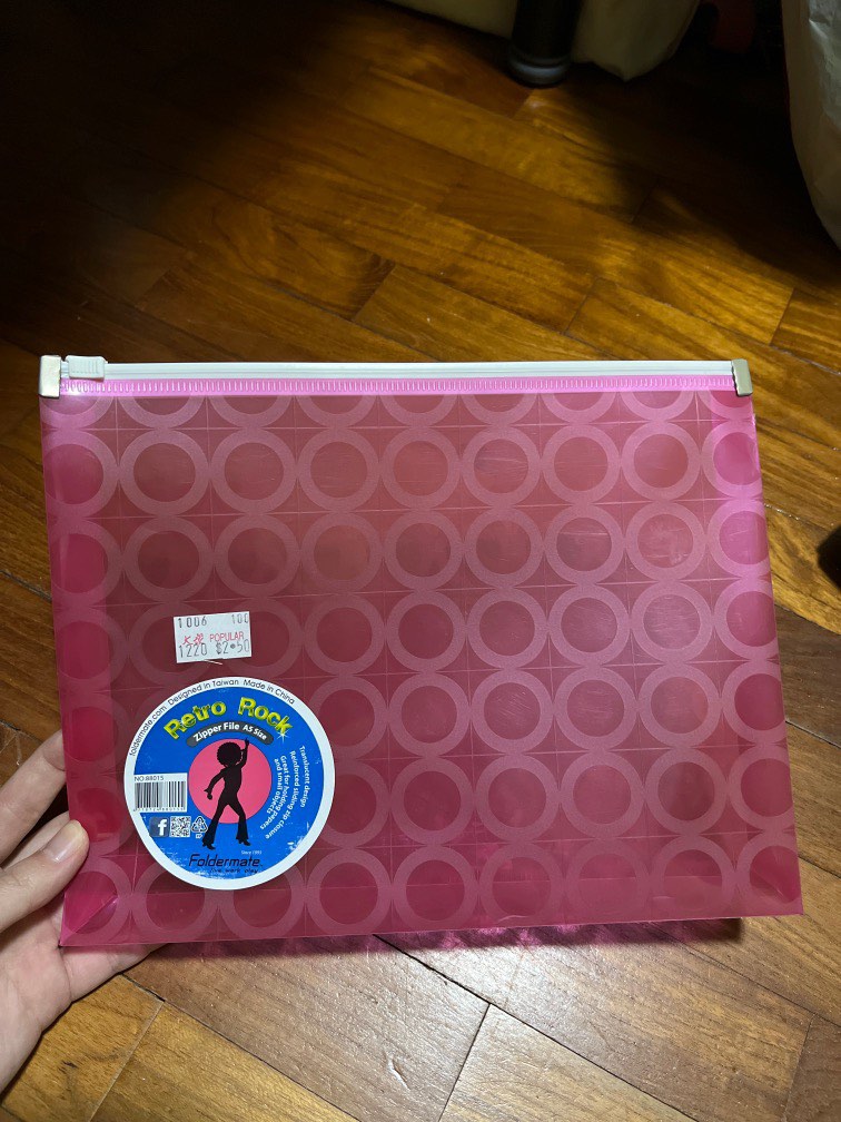 foldermate zipper file A5 size, Hobbies & Toys, Stationery & Craft ...