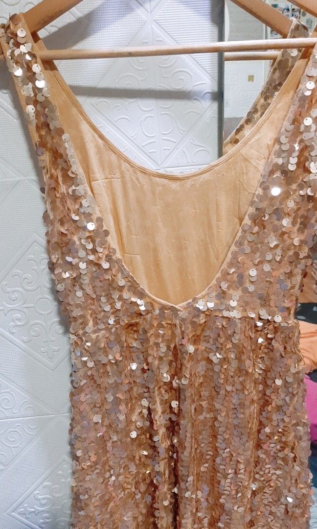 Full sequence gold cocktail dress, Women's Fashion, Dresses & Sets ...