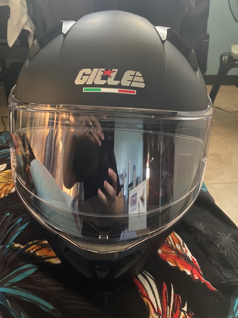 Gille GTS V2 (medium), Motorbikes, Motorbike Parts & Accessories, Helmets and other Riding Gears ...