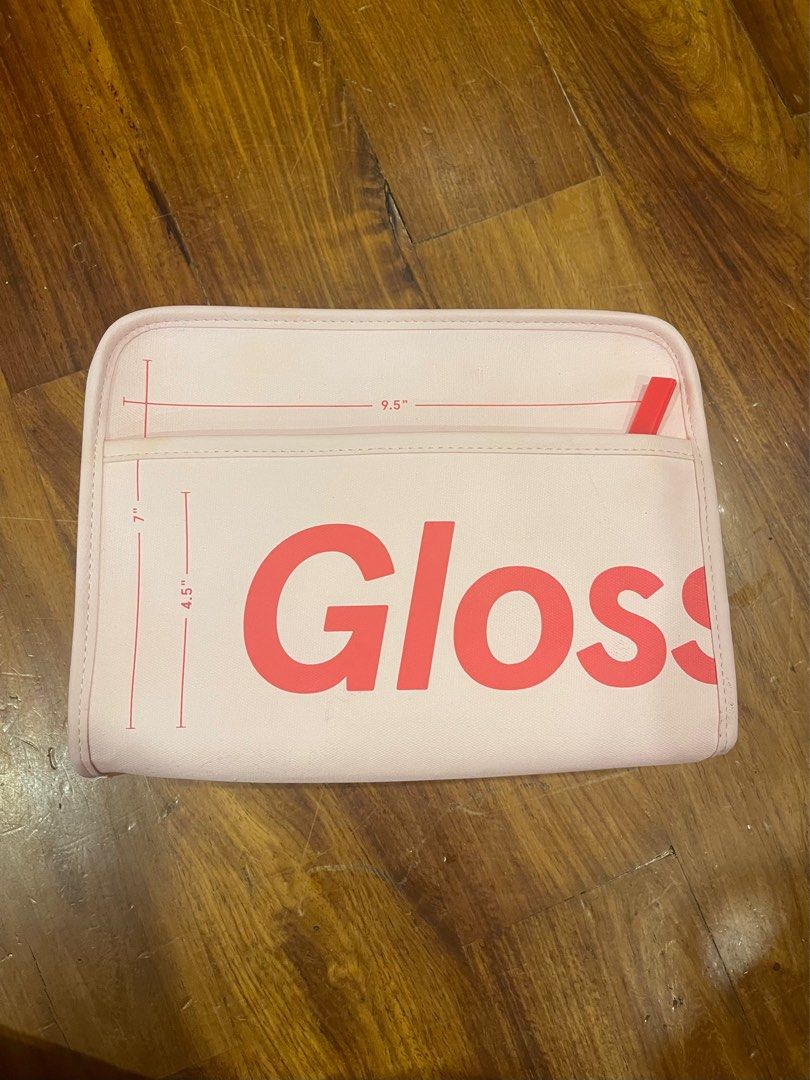 Glossier Beauty Bag, Women's Fashion, Bags & Wallets, Purses & Pouches ...
