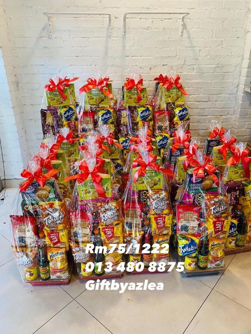 Hamper barangan dapur dan biskut dan minuman, Food & Drinks, Gift ...