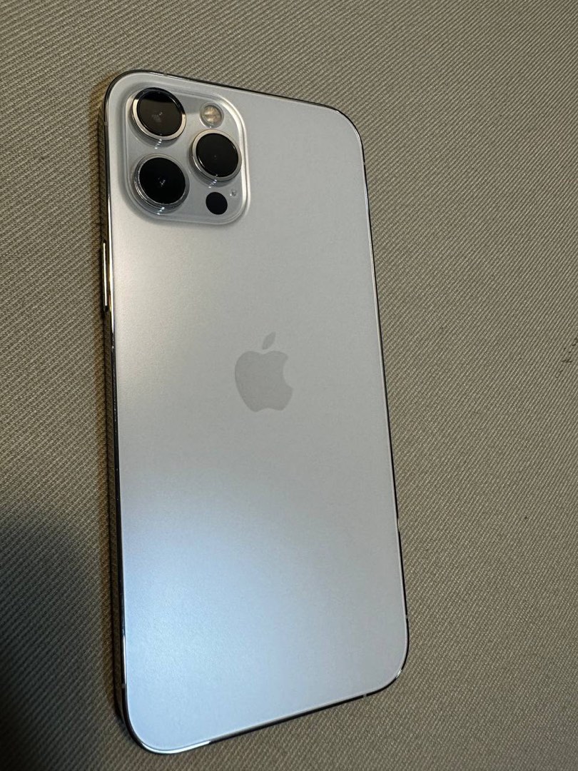 iPhone 12 Pro Max white 256 Gb, Mobile Phones & Gadgets, Mobile Phones ...